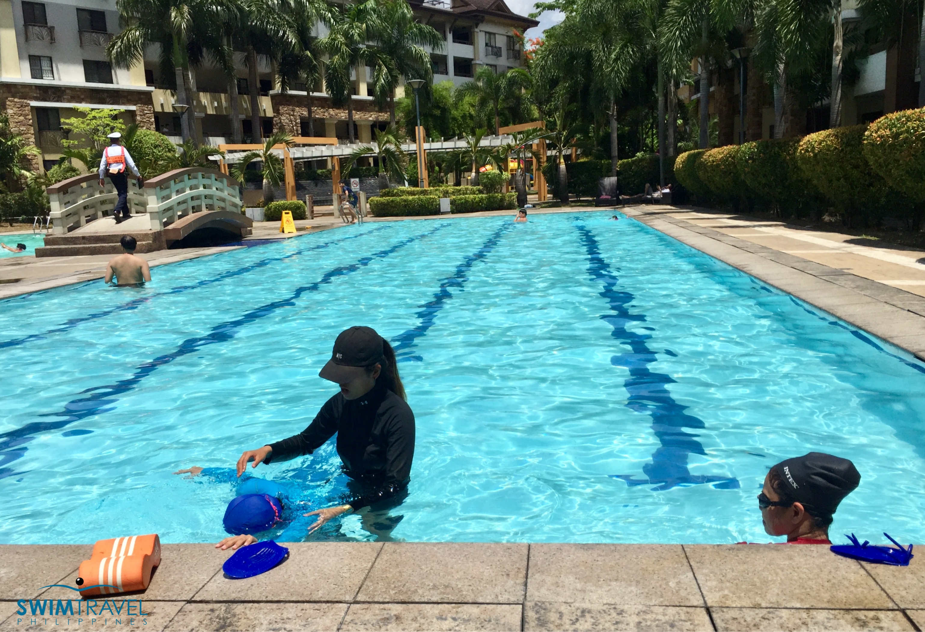 10 – ADULT SURVIVAL SWIMMING LESSONS